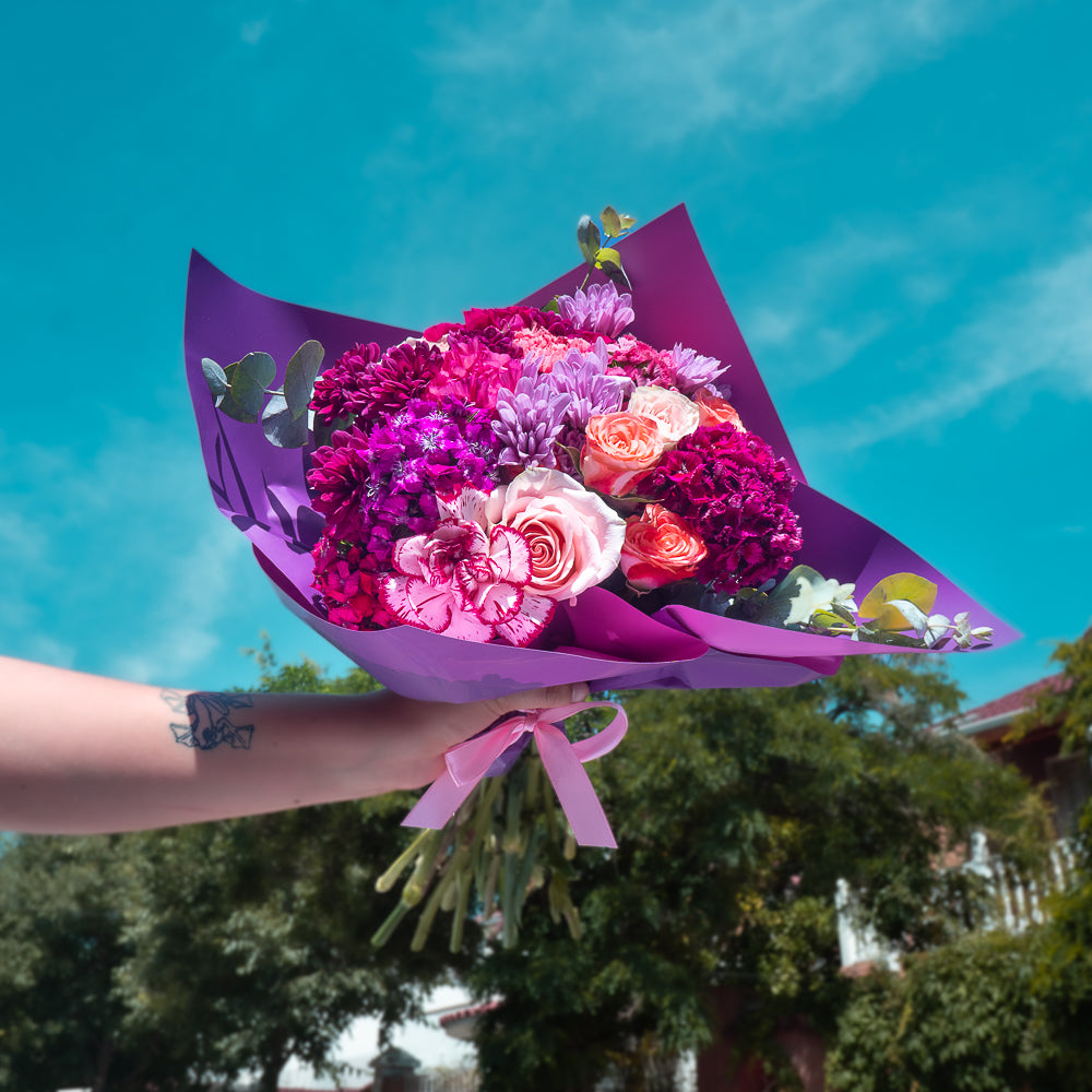 Hermoso de flores beauty en tonos violeta – Floreria Suecia